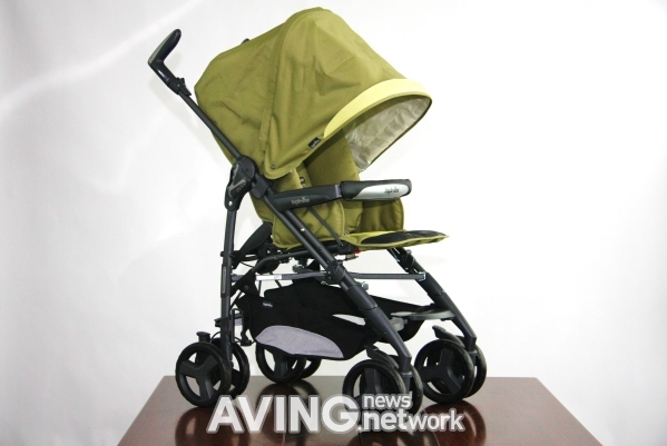 오색 잉글레시나 '지피' 유모차 인기